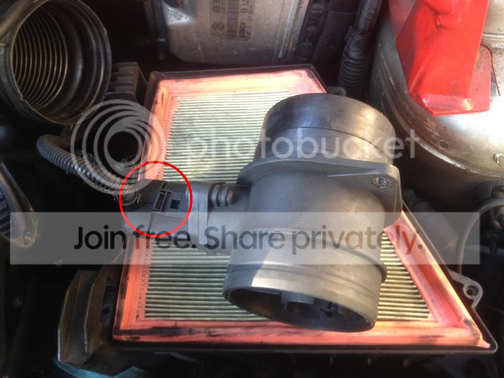 Guide: Changing the MAF sensor on Fabia 1.9tdi - Skoda Fabia Guides ...