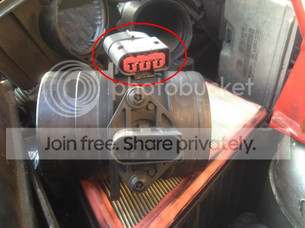 Guide: Changing the MAF sensor on Fabia 1.9tdi - Skoda Fabia Guides ...